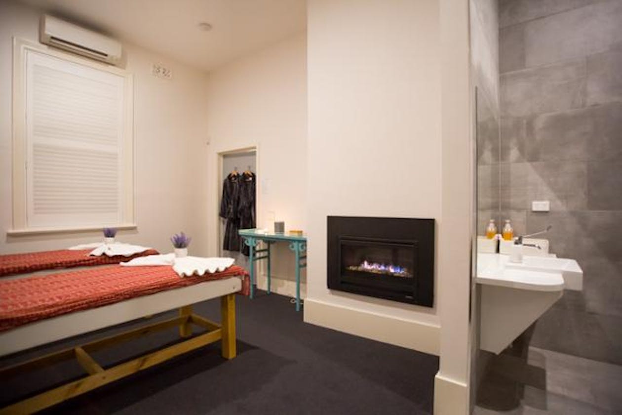 Sense Of Thai Port Melbourne Massage Bookwell