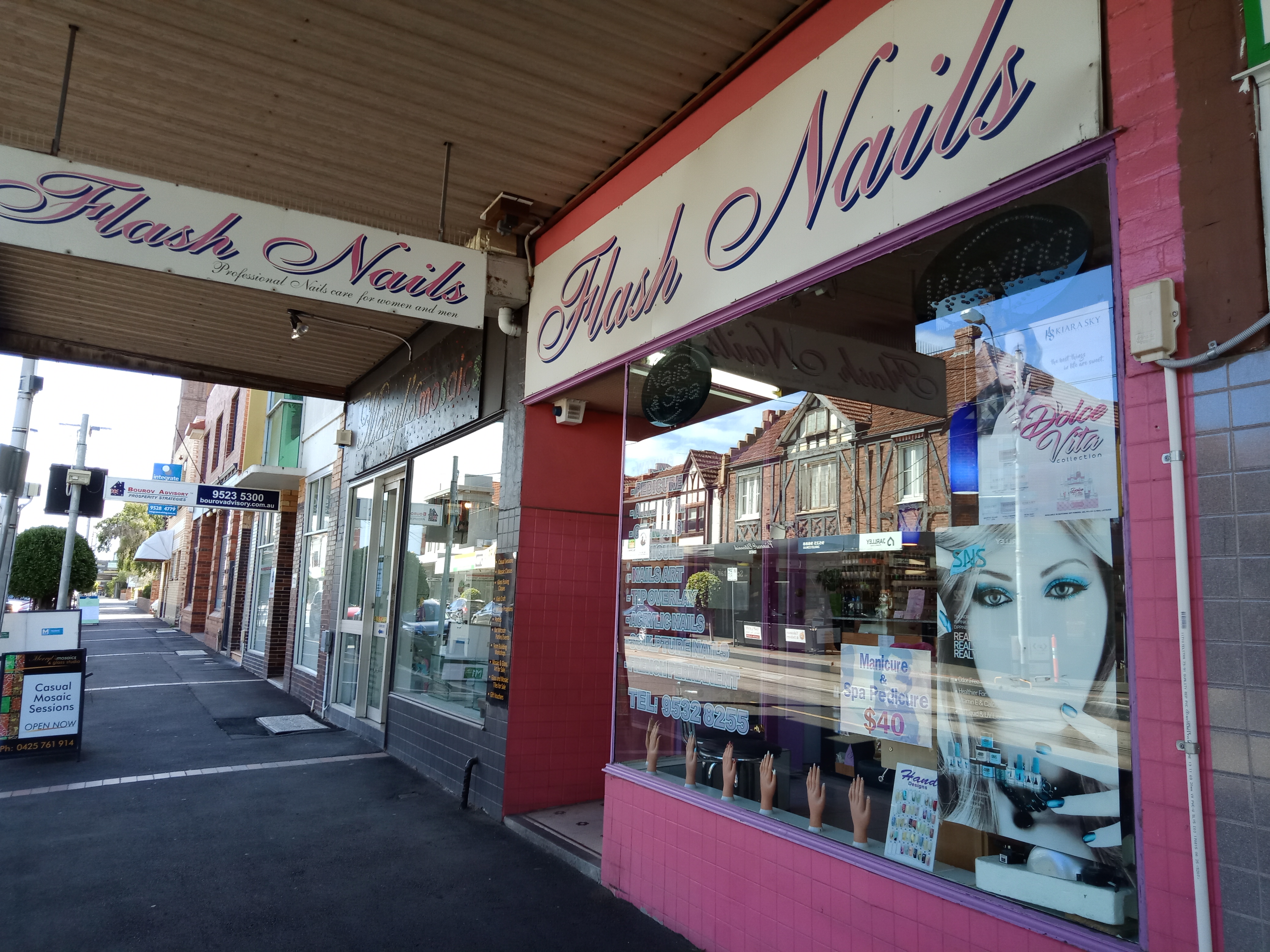 Flash Nails - Caulfield | Nails | Bookwell